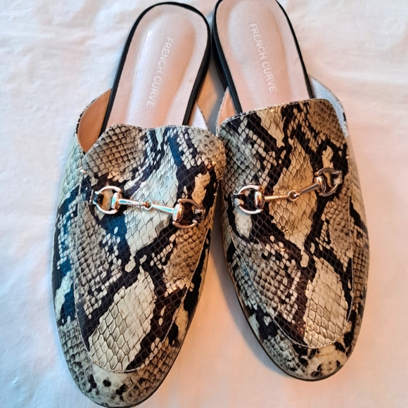 French Curve | Shoes | French Curve Mules | Poshmark